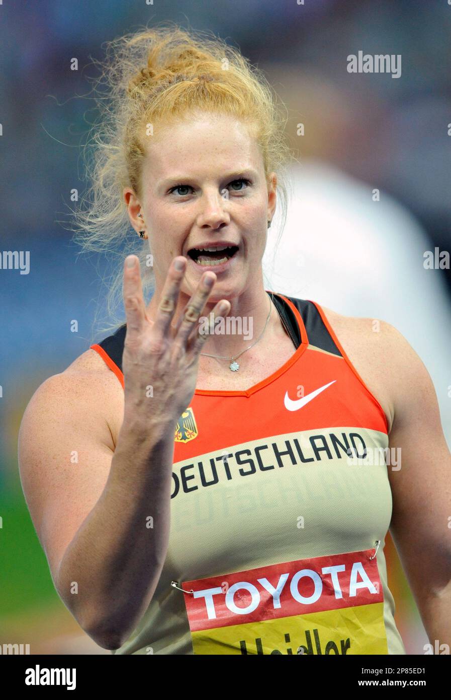 Betty Heidler Hammer