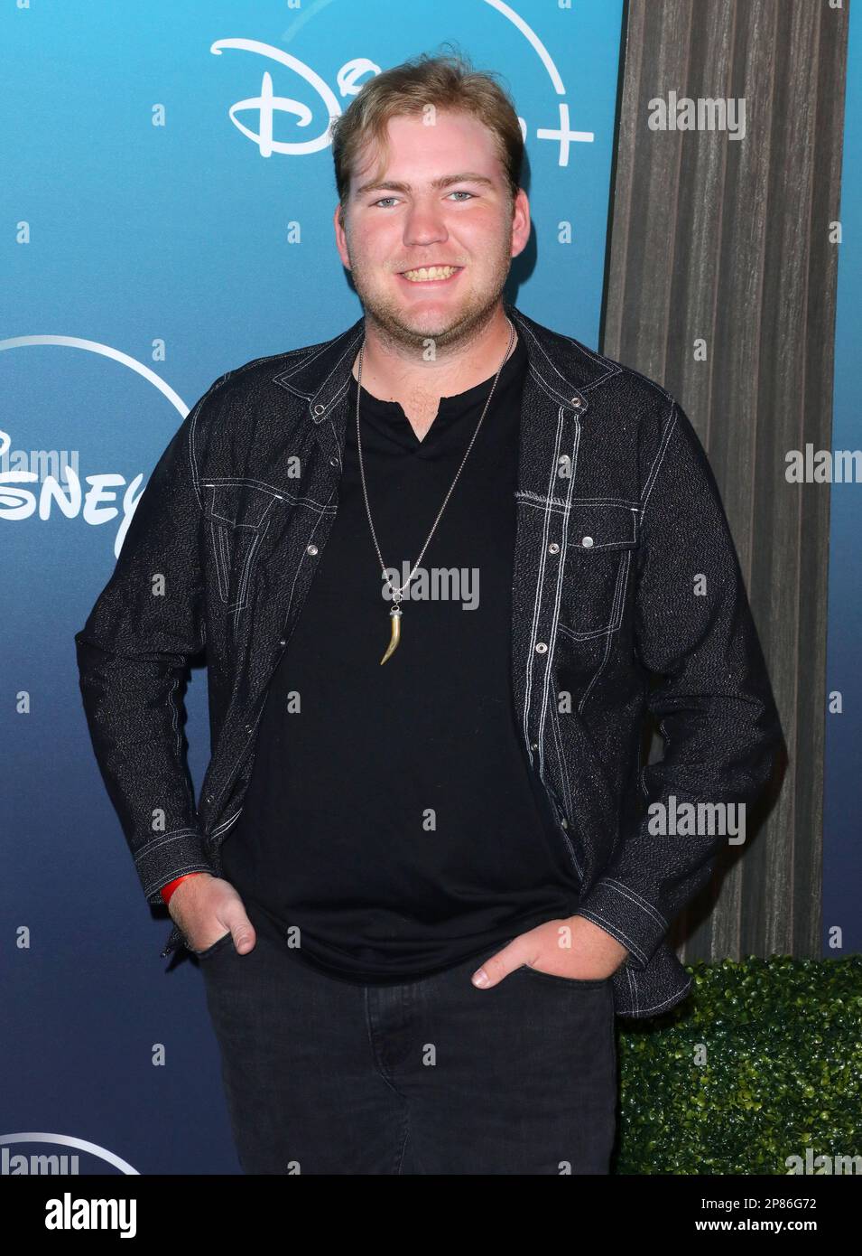 Los Angeles, USA. 08th Mar, 2023. Connor Dean arrives at Bono & The ...