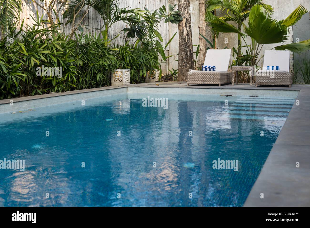 Villas with attached pools hi-res stock photography and images - Alamy