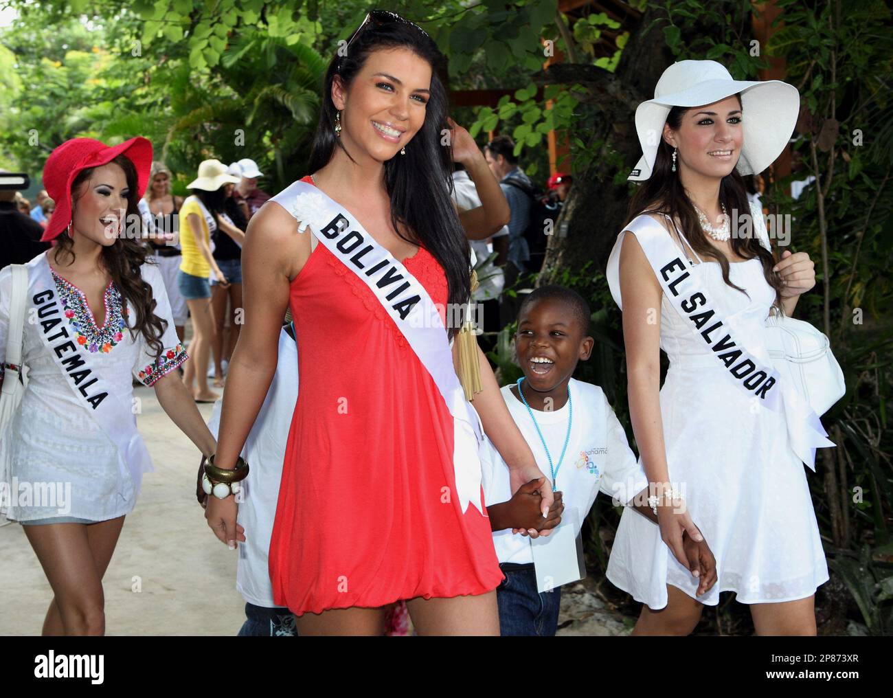 Contestants of the Miss Universe 2009 beauty pageant, from left to ...