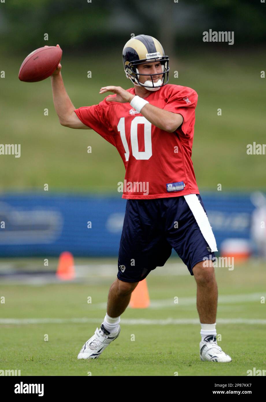 St. Louis Rams quarterback Marc Bulger throws during NFL football ...