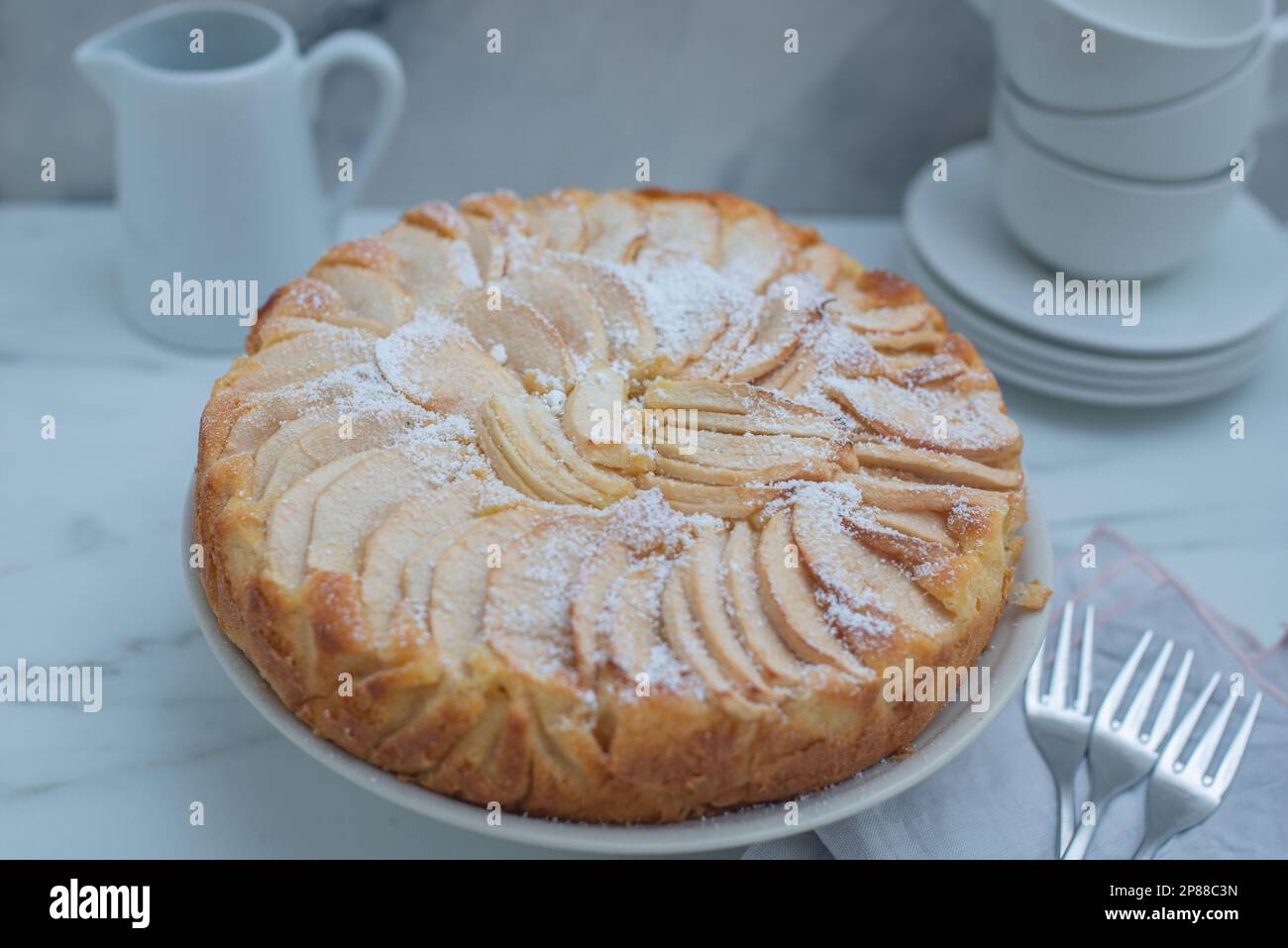 Home made Apple Pie with fresh red apple Stock Photo - Alamy