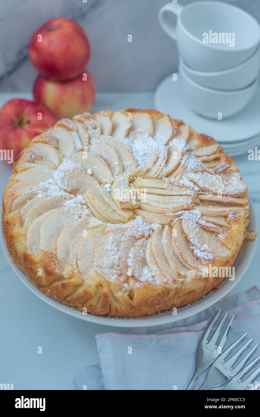 Home made Apple Pie with fresh red apple Stock Photo - Alamy