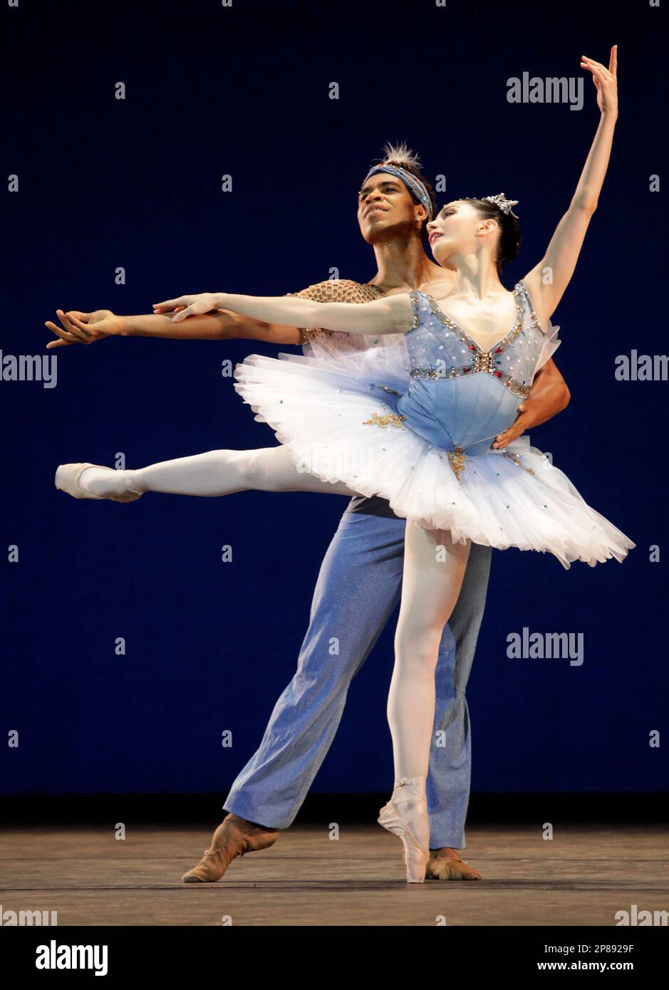 Dancers of the Royal Ballet of London, Spain's Tamara Rojo and Cuba's ...