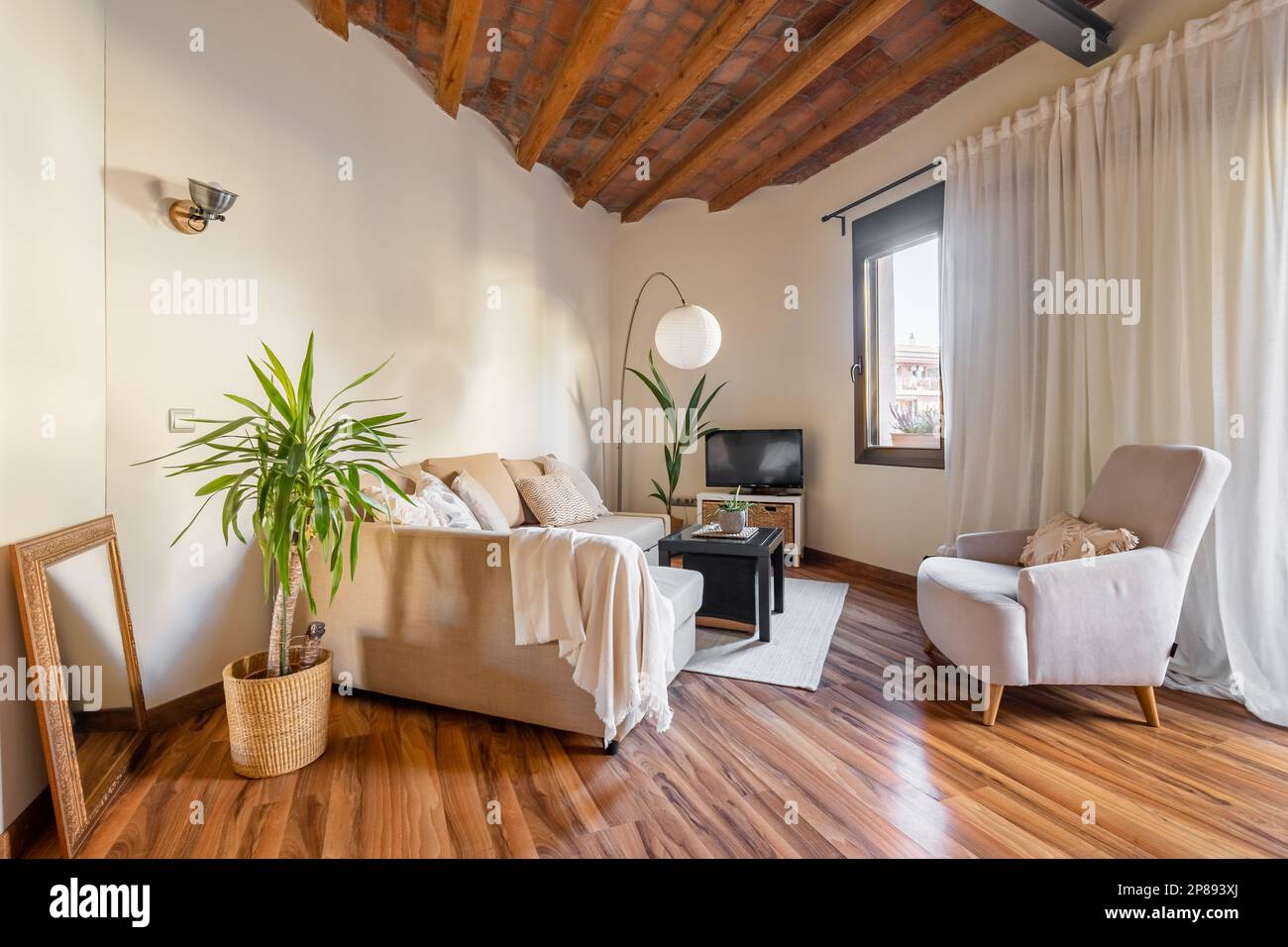 Beautiful Living Room With Beams 33 Cozy Living Rooms With Wooden