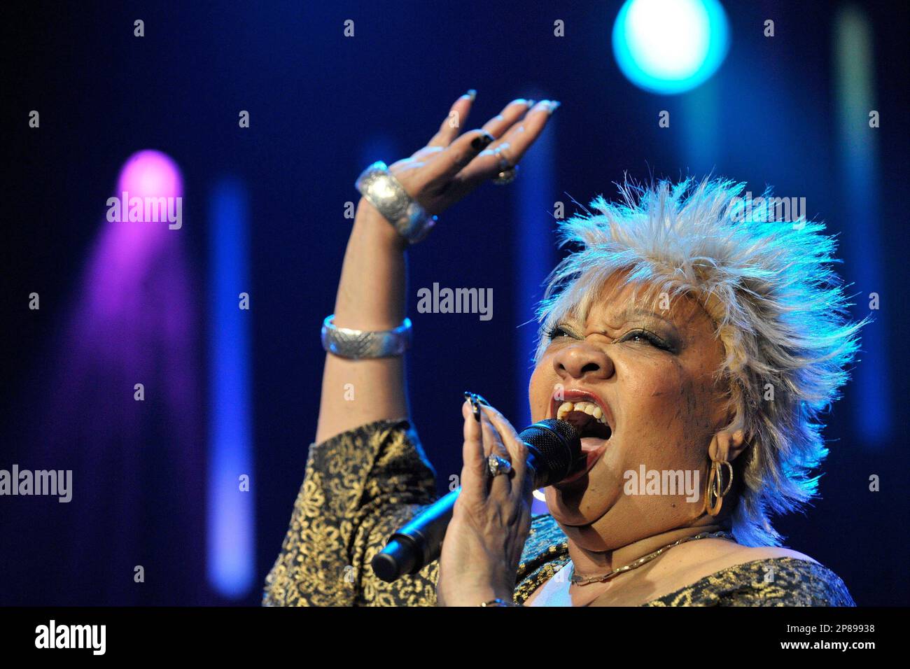 US Blues singer Sweet Georgia Brown performs on the Stravinski Hall ...