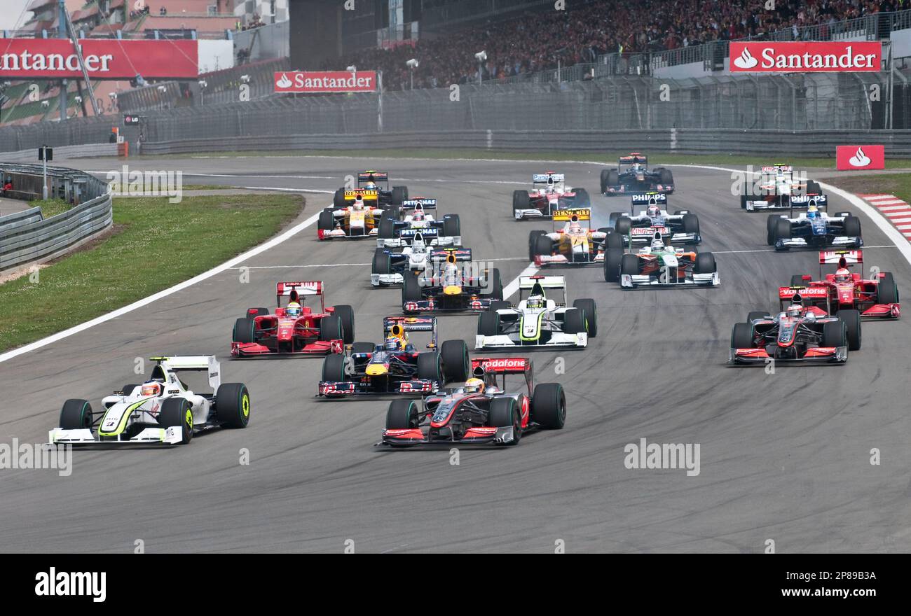 Cars on the track after start of the Formula One race at the ...