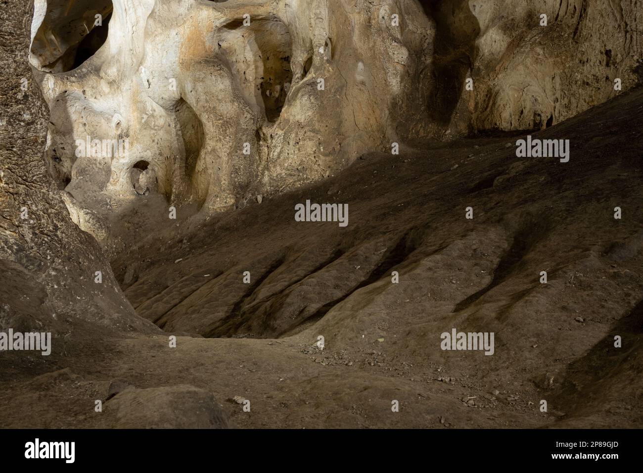 Karain cave hi-res stock photography and images - Alamy
