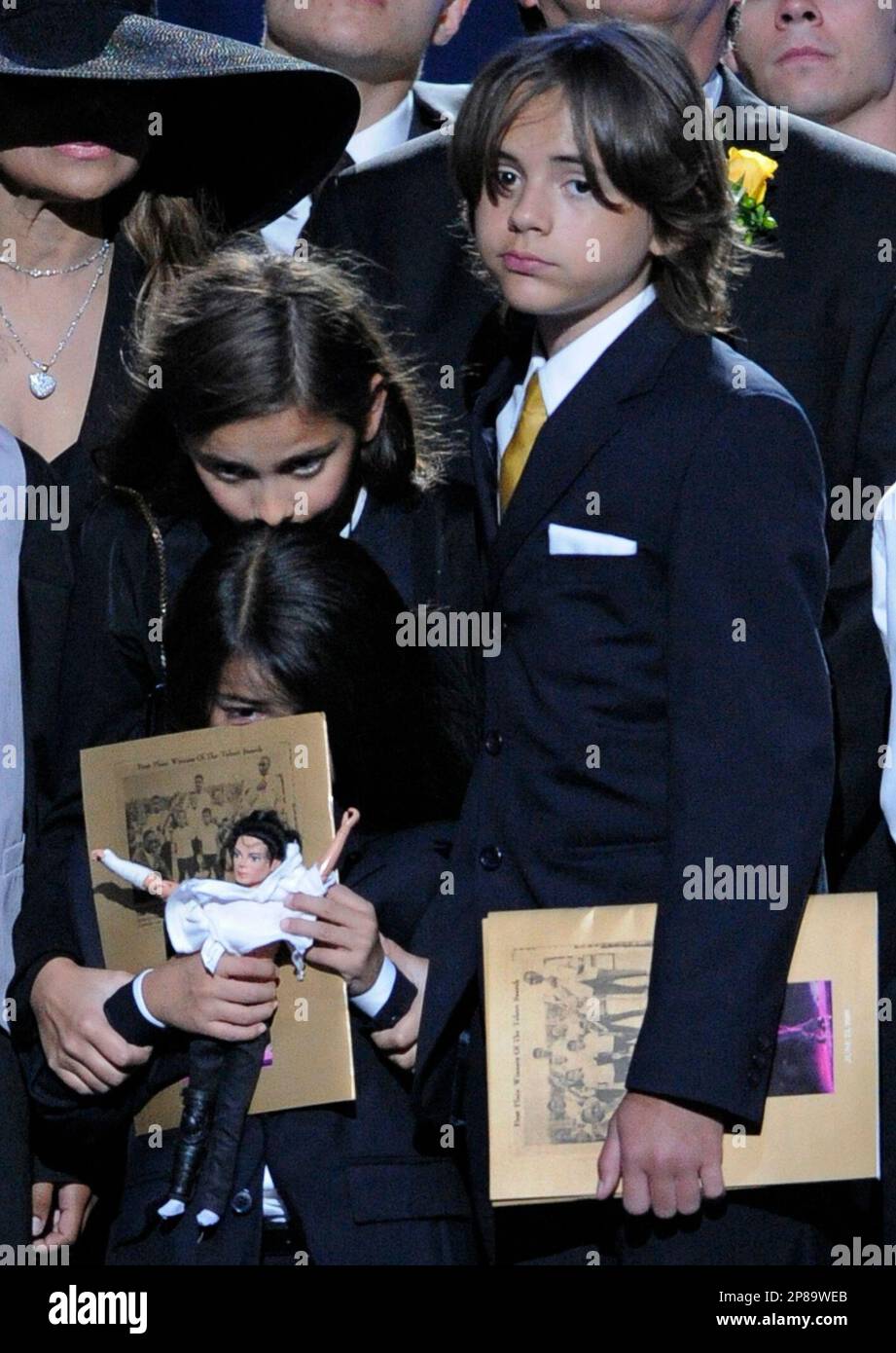 Paris Jackson, left, Prince Michael Jackson I and Prince Michael ...