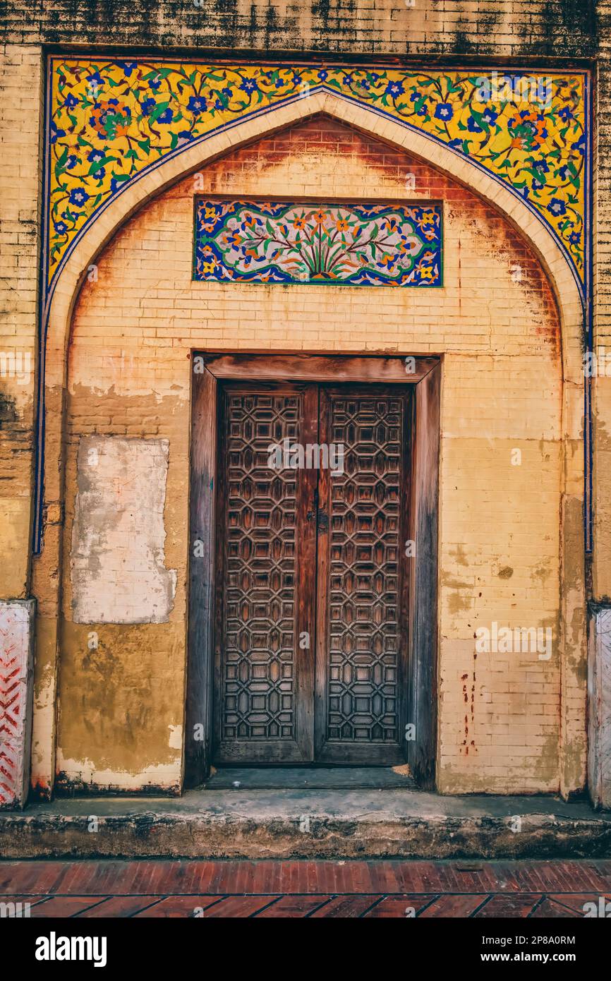 Emperor Shah Jahan was one of the main sponsors of the Mughal ...