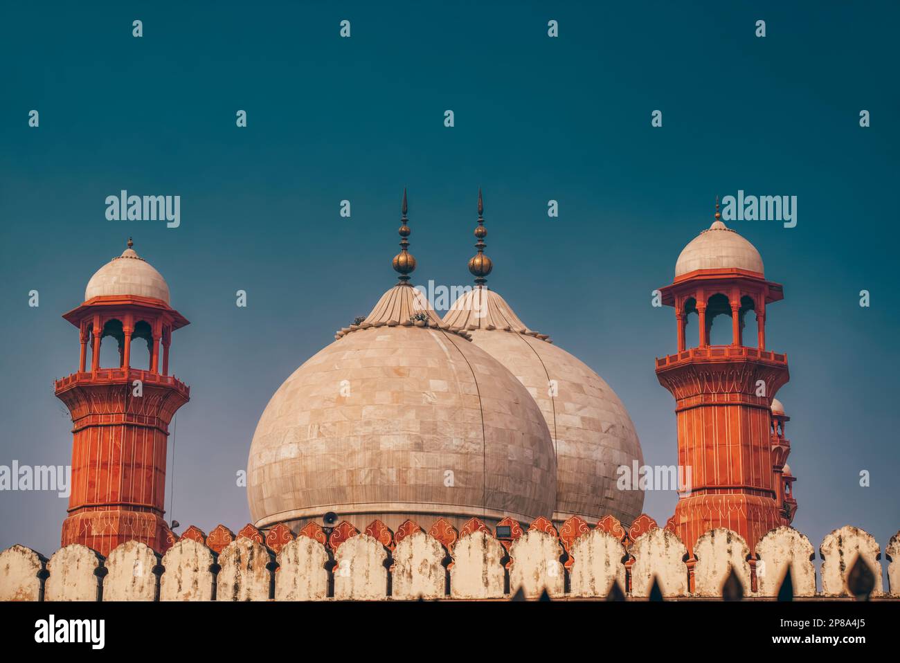 Emperor Shah Jahan was one of the main sponsors of the Mughal ...