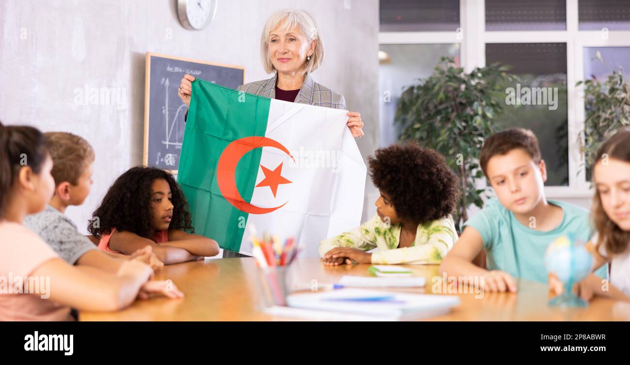 Students algeria hi-res stock photography and images - Alamy