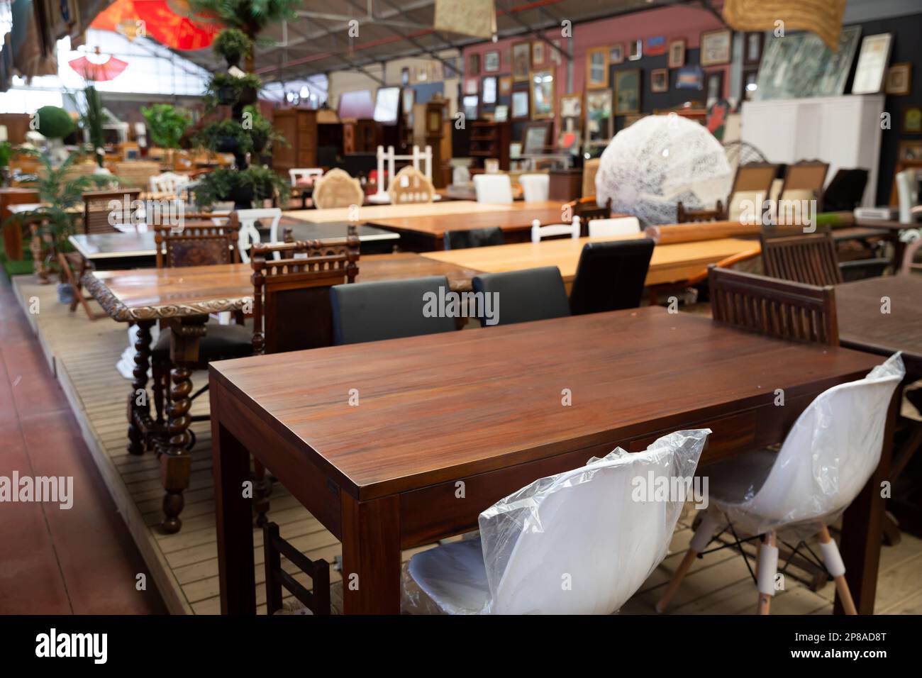 Interior of furniture shop Stock Photo - Alamy