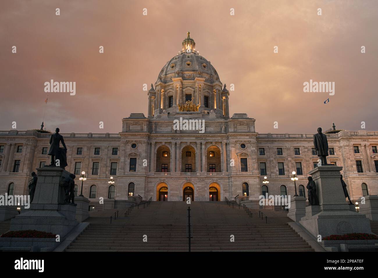 Minnesota state capitol dome hi-res stock photography and images - Alamy