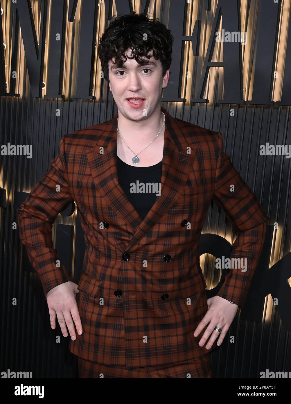 Hollywood, USA. 08th Mar, 2023. Charlie Hiscock arriving at Vanity Fair ...