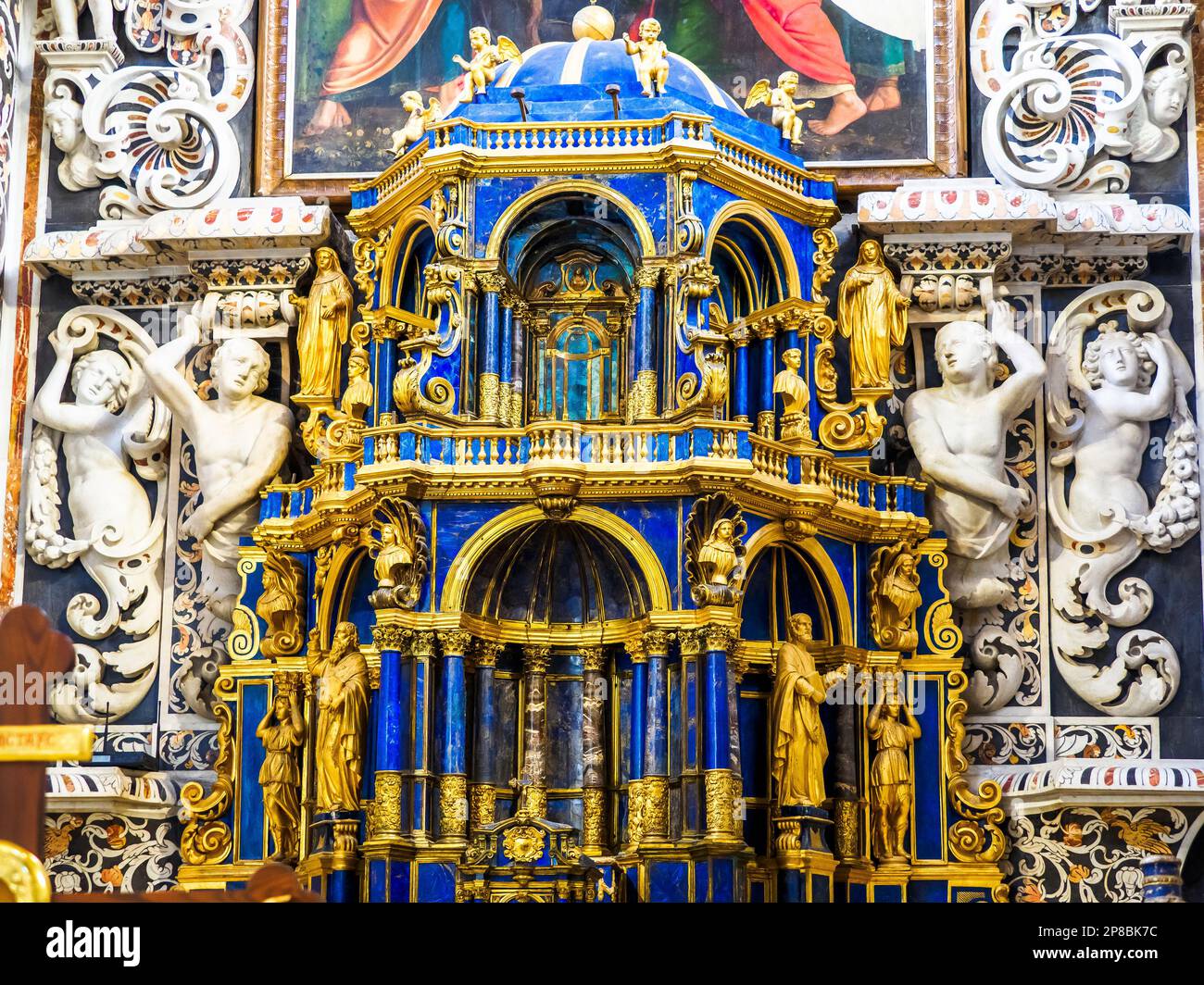 Tabernacle catholic church hi-res stock photography and images - Alamy