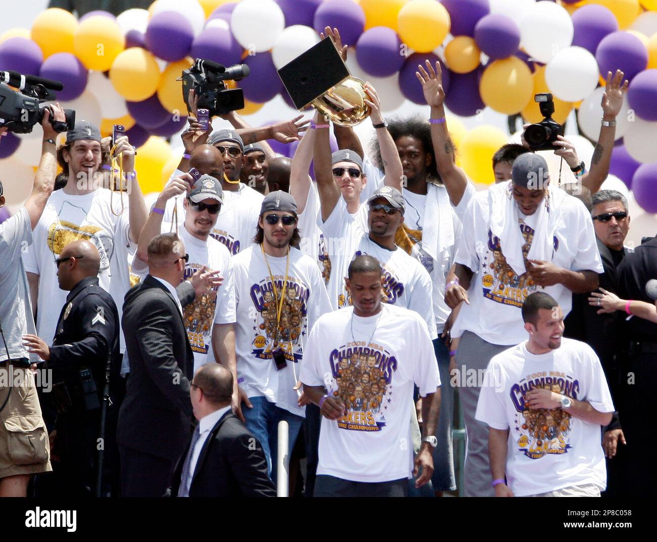The Los Angeles Lakers celebrate during their NBA championship victory ...