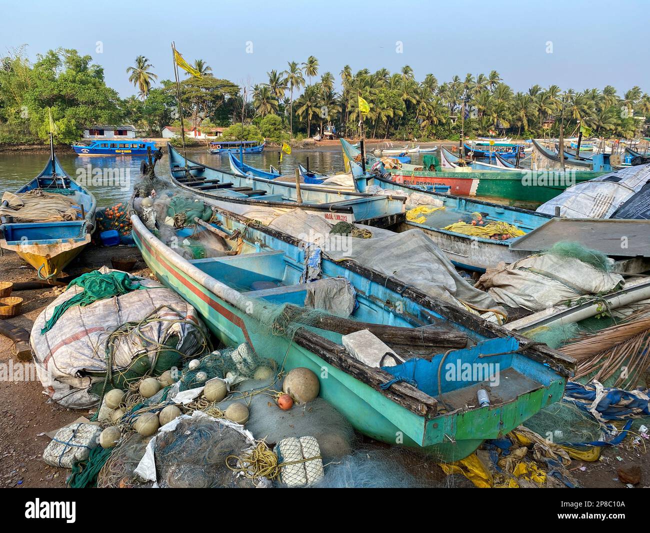 Traditional goan fishing boat hi-res stock photography and images - Alamy