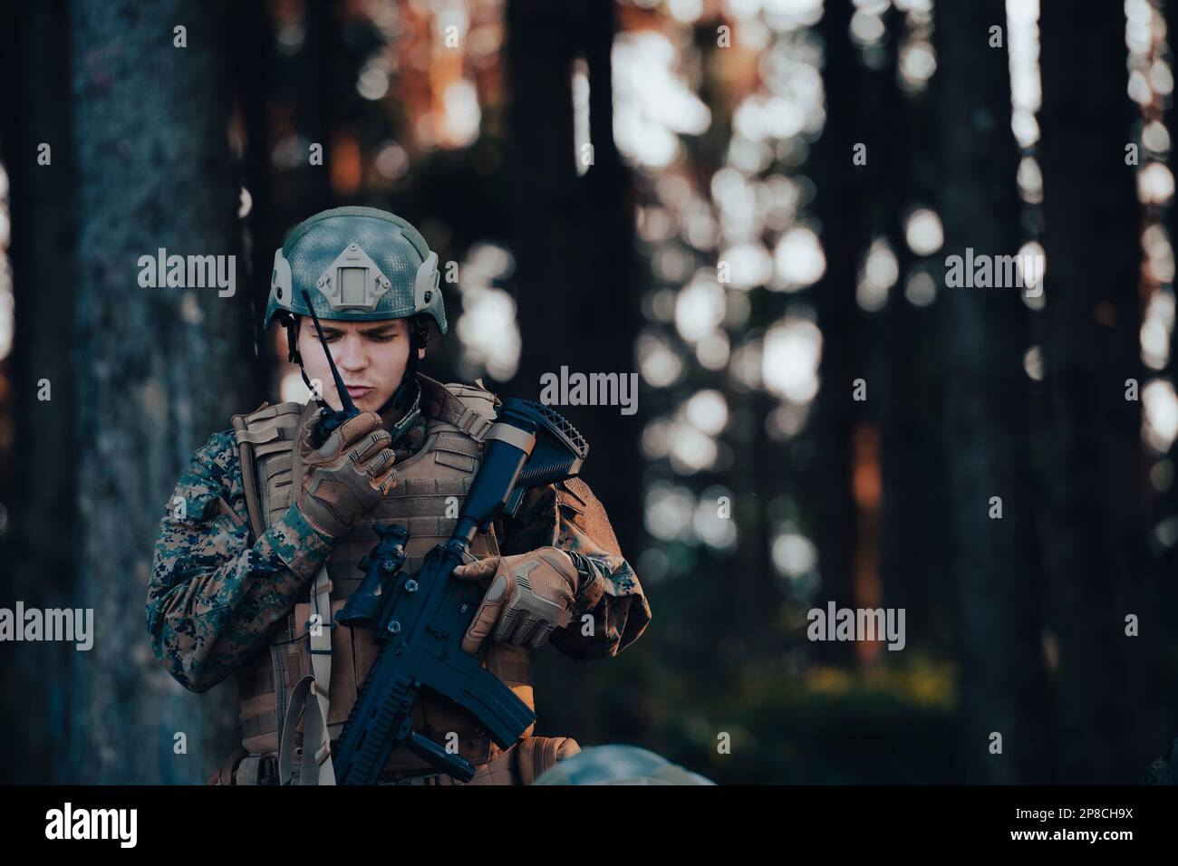 Modern Warfare Soldier Commander Officer Talking Portable Radio Station ...