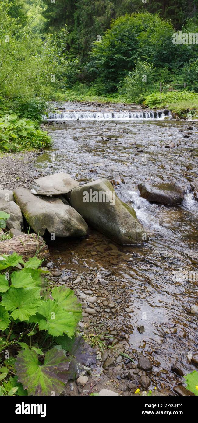 Rural landscape with river hi-res stock photography and images - Alamy
