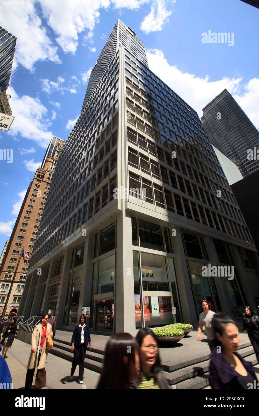 FILE - In this photo taken Tuesday, May 12, 2009, 1330 Avenue of the ...