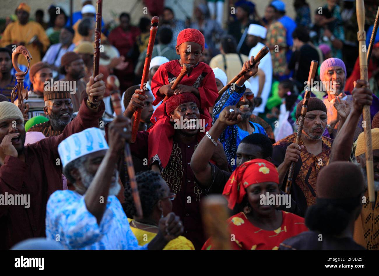 Members of the African Hebrew Israelites of Jerusalem dance during ...