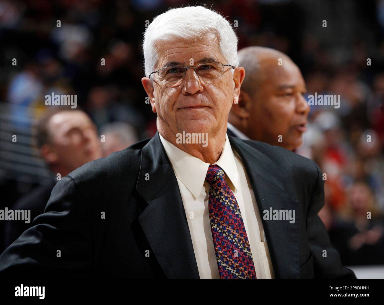 In this photo taken on Nov. 23, 2008, Chicago Bulls assistant coach Del ...