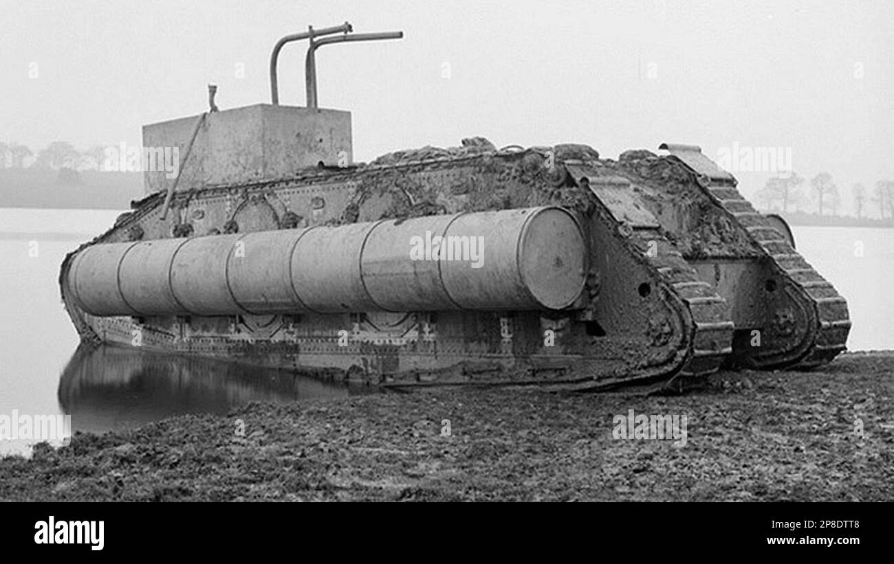 Mark IX Amphibious Conversion heading into Welsh Harp Reservoir Stock ...