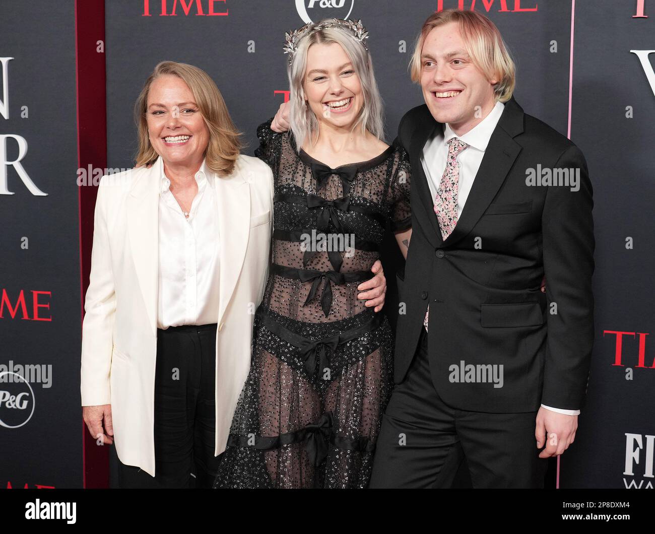Los Angeles, USA. 08th Mar, 2023. (L-R) Jamie Bridgers, Phoebe Bridgers ...