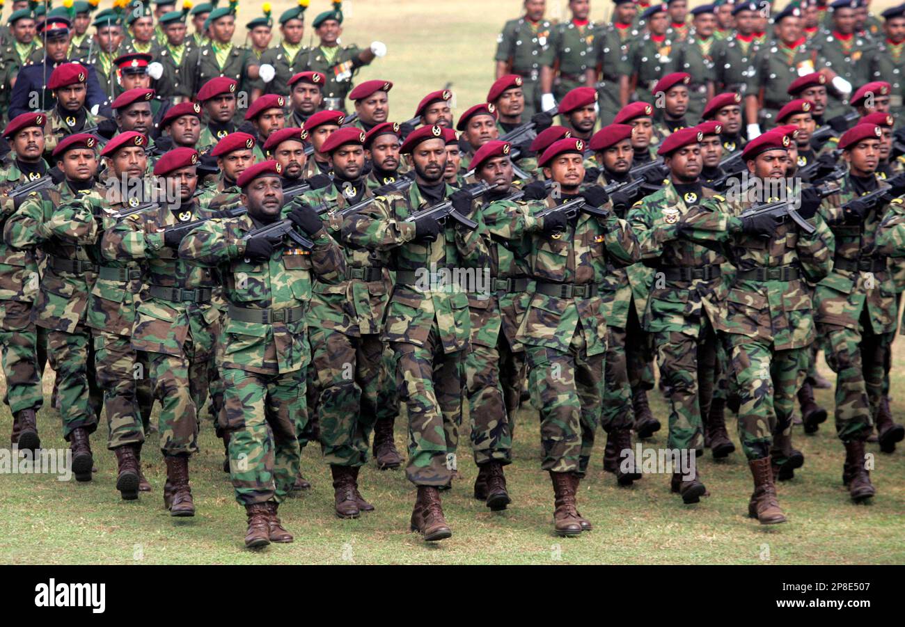 Sri Lankan army commandos march during a special felicitation parade ...