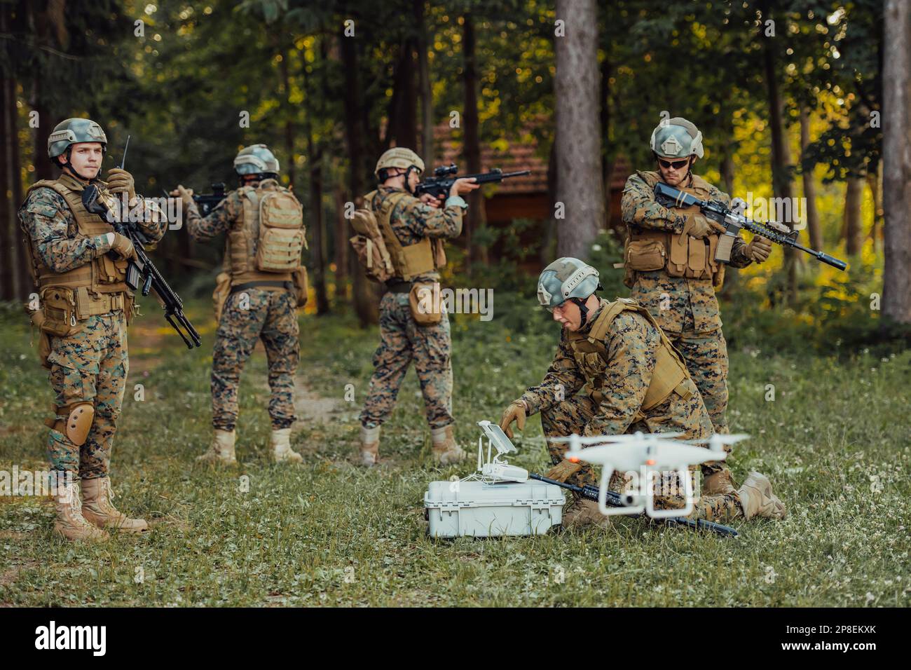 Modern Warfare Soldiers Squad are Using Drone for Scouting and ...