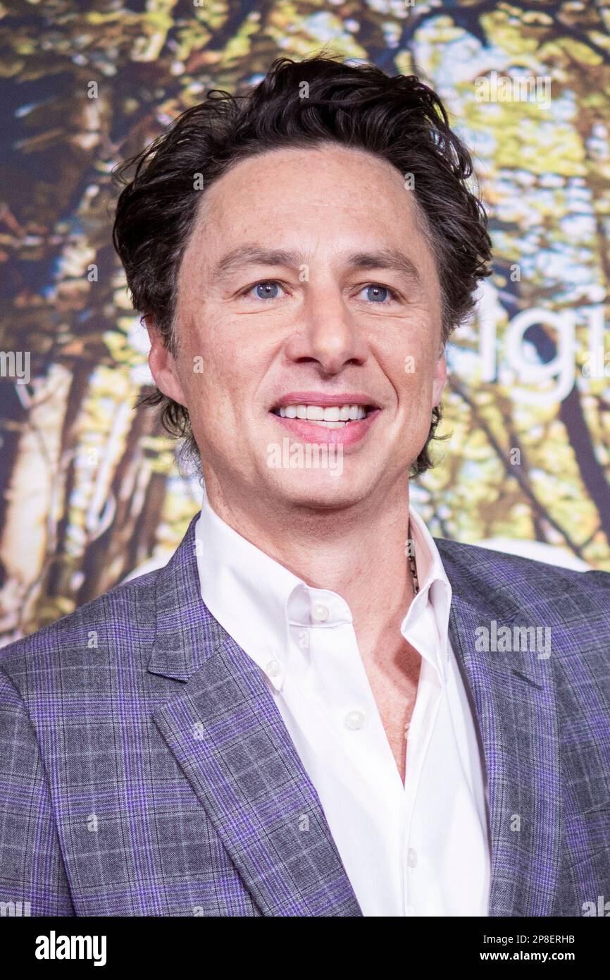 Zach Braff poses for photographers upon arrival for the premiere of the ...