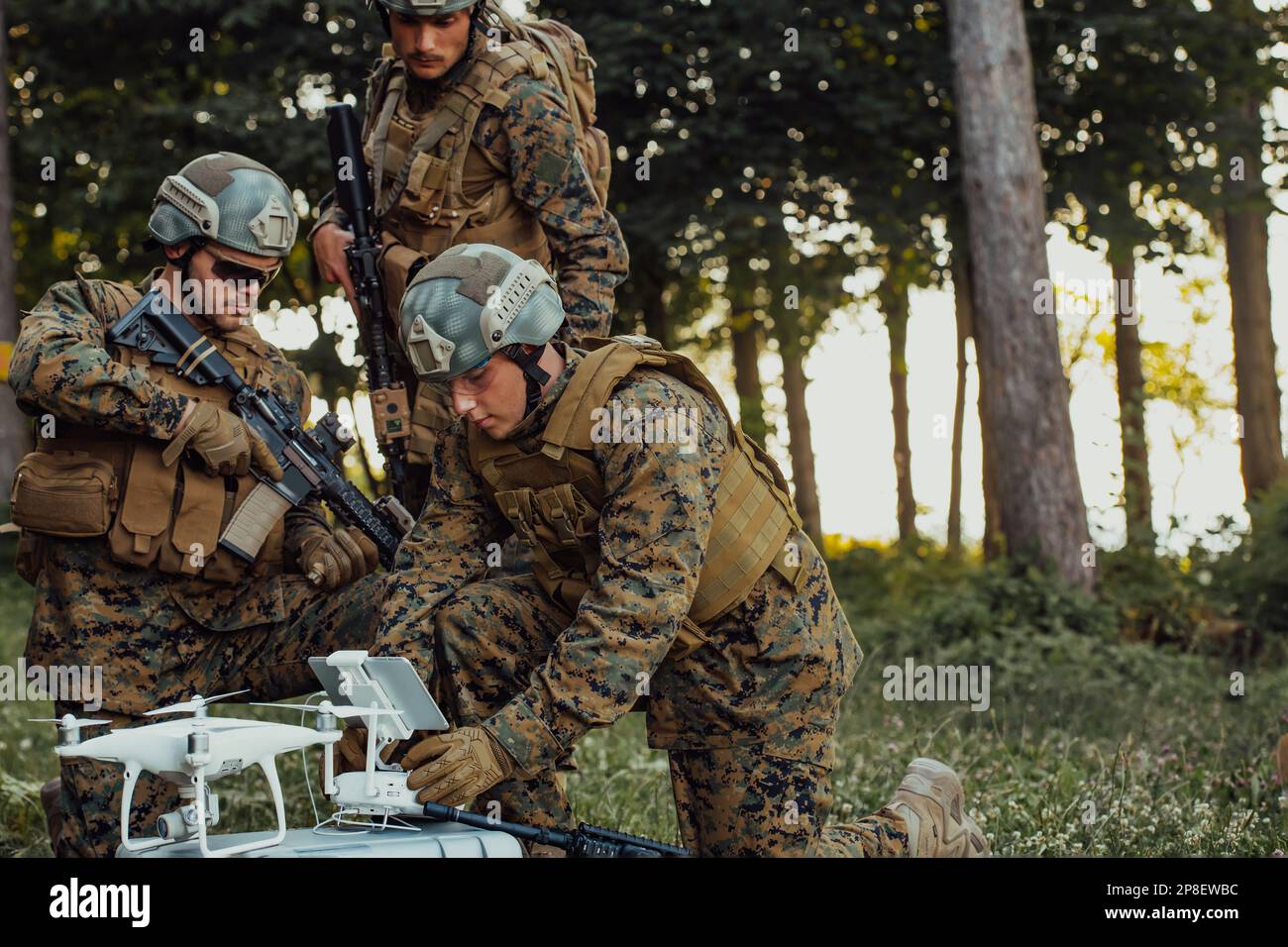 Modern Warfare Soldiers Squad are Using Drone for Scouting and ...