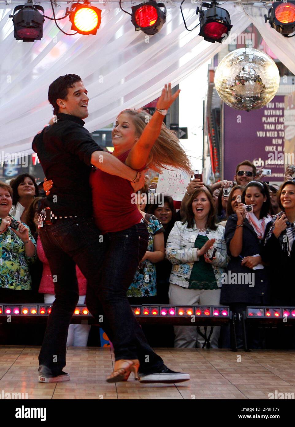 Shawn Johnson Dancing With The Stars Mark Ballas