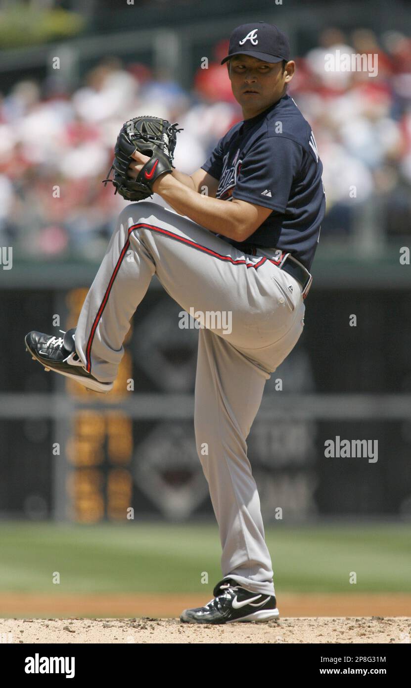 Atlanta Braves starting pitcher Kenshin Kawakami throws against the ...