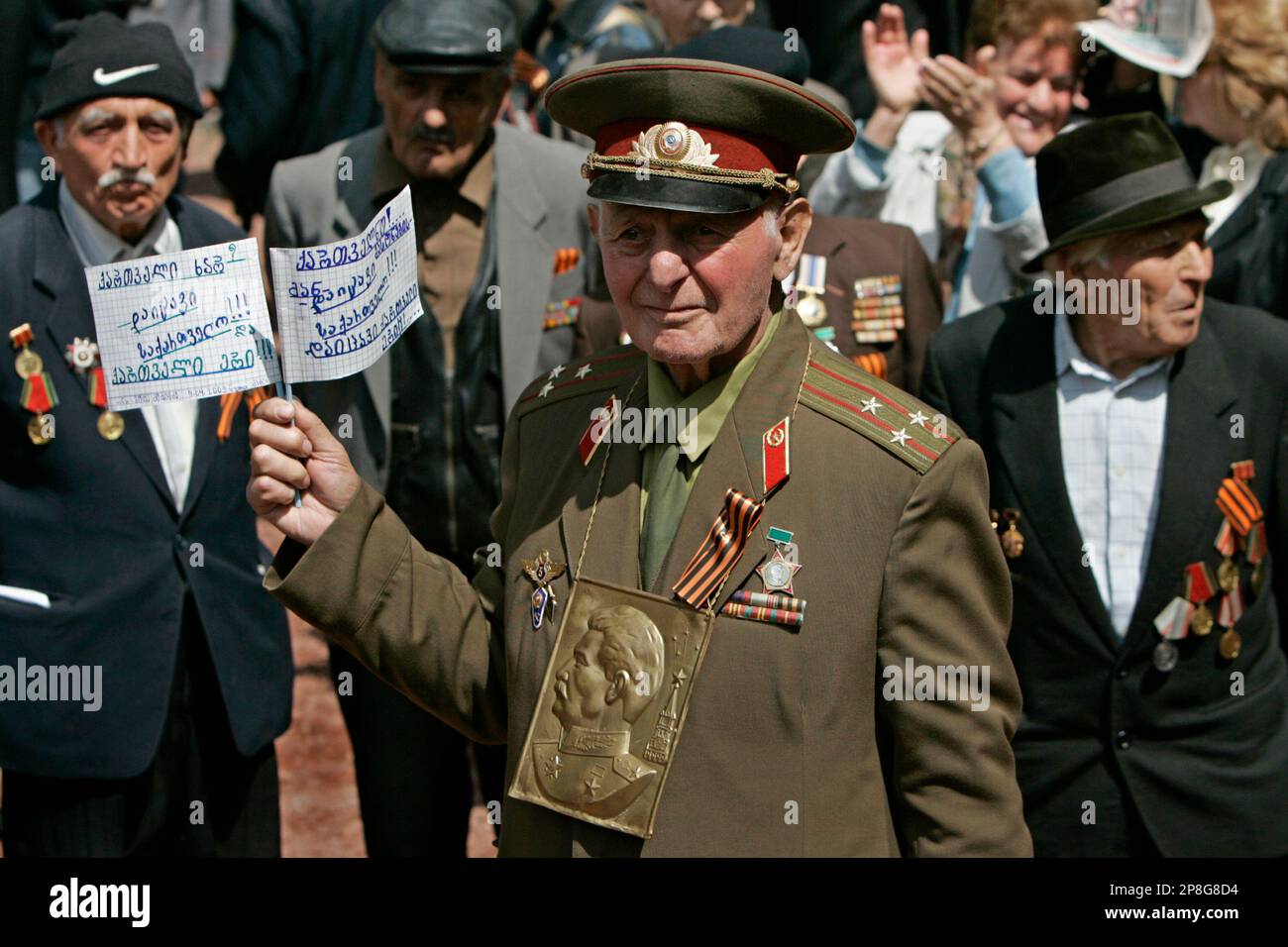 Georgian World War II veterans attend the annual Victory Day ...