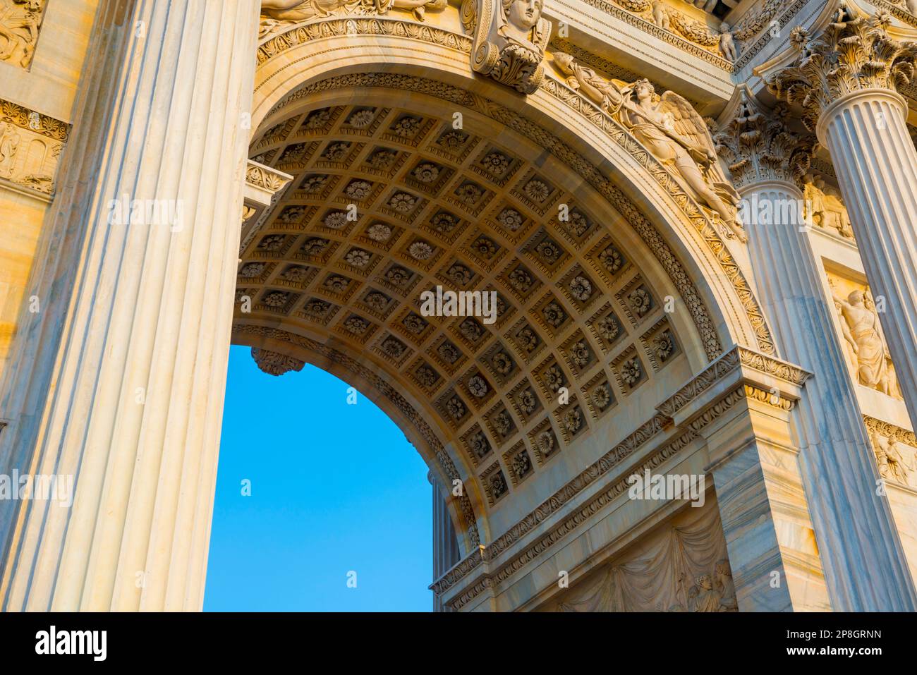 Gate citygate hi-res stock photography and images - Alamy