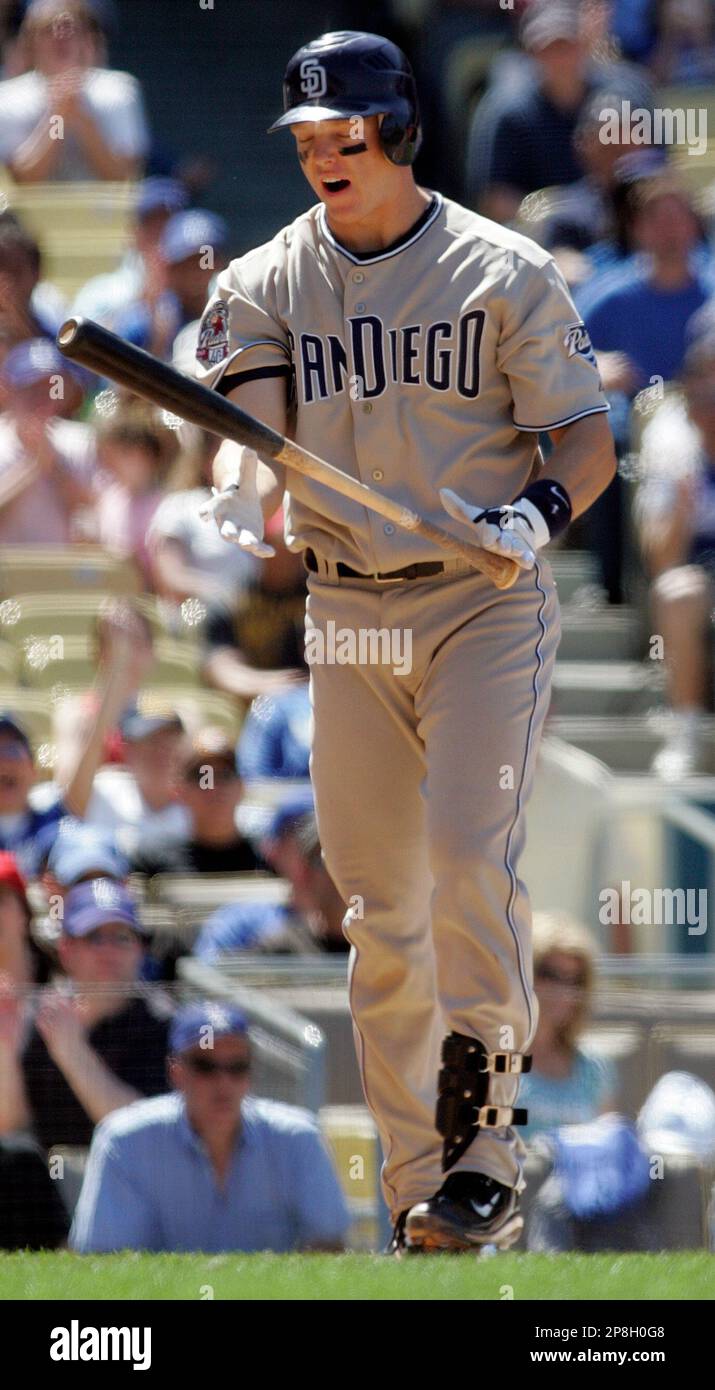 San Diego Padres' Nick Hundley reacts to striking out against Los ...