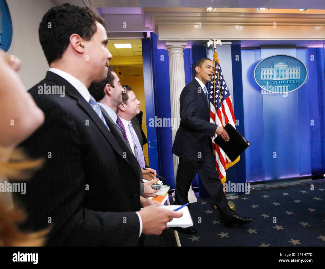 President Barack Obama makes a surprise appearance in the daily ...