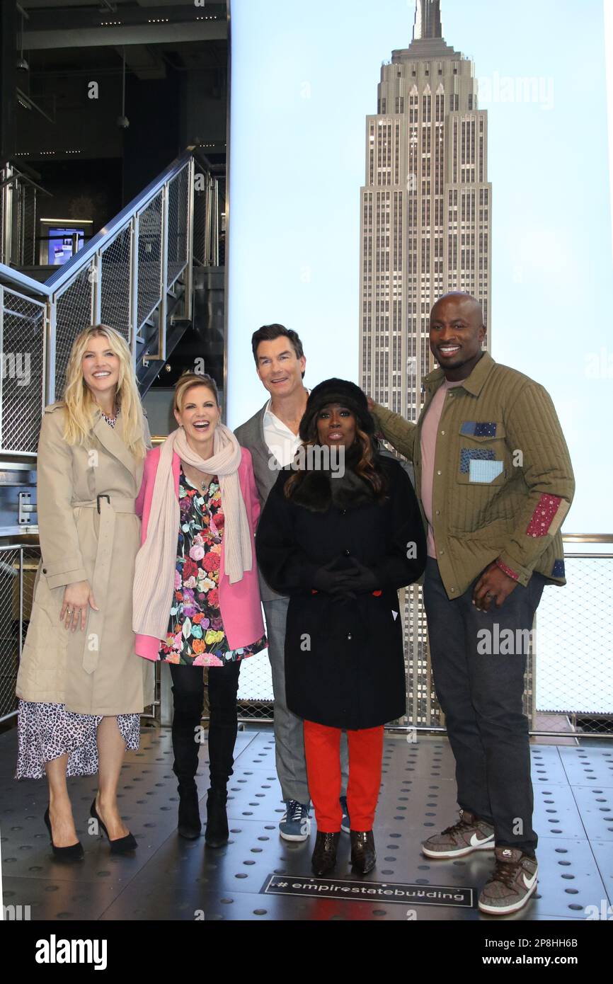 March 07 2023 Amanda Kloots, Natalie Morales, Jerry O'Connell, Sheryl ...