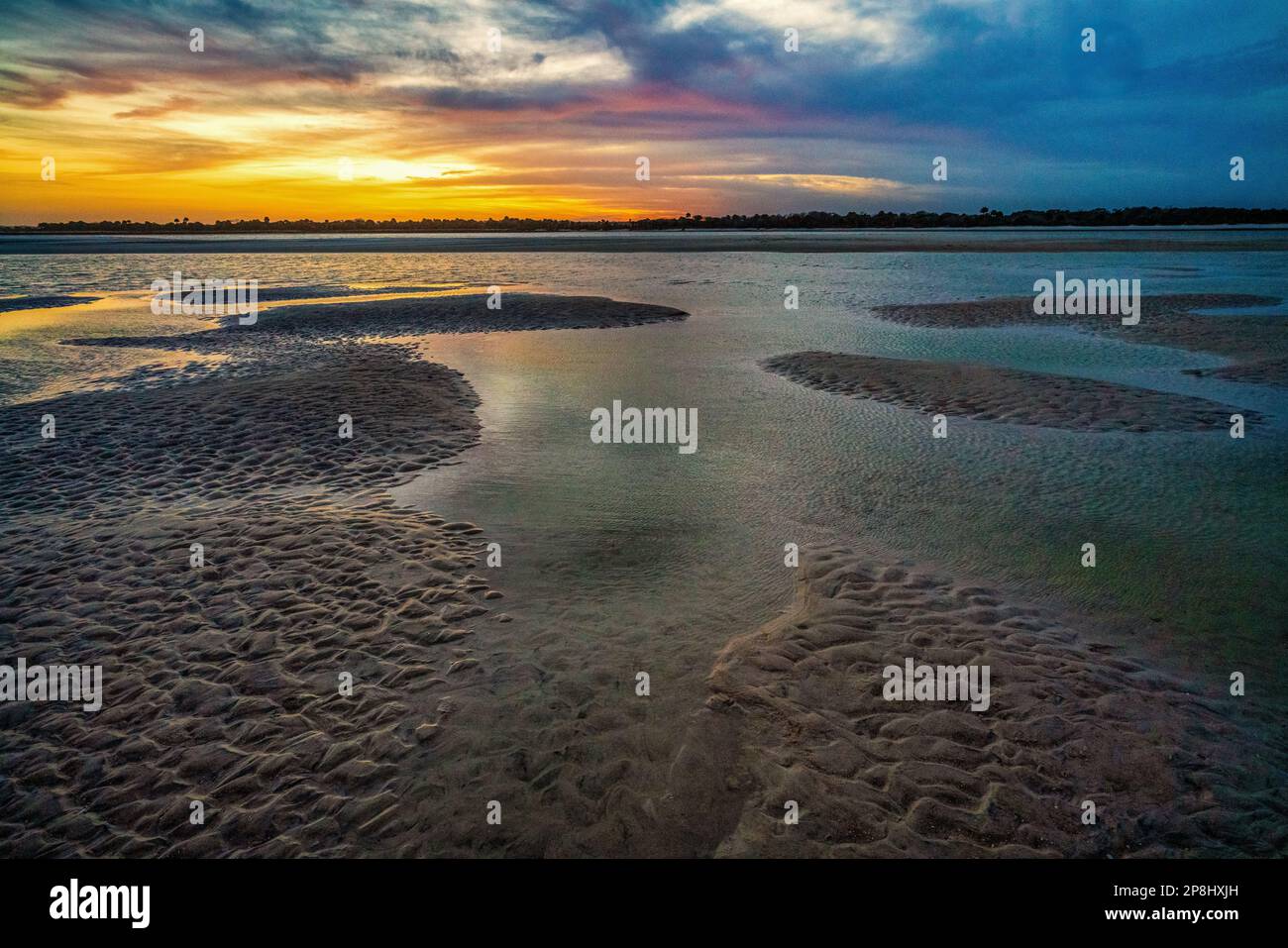 Unforgettable person hi-res stock photography and images - Alamy