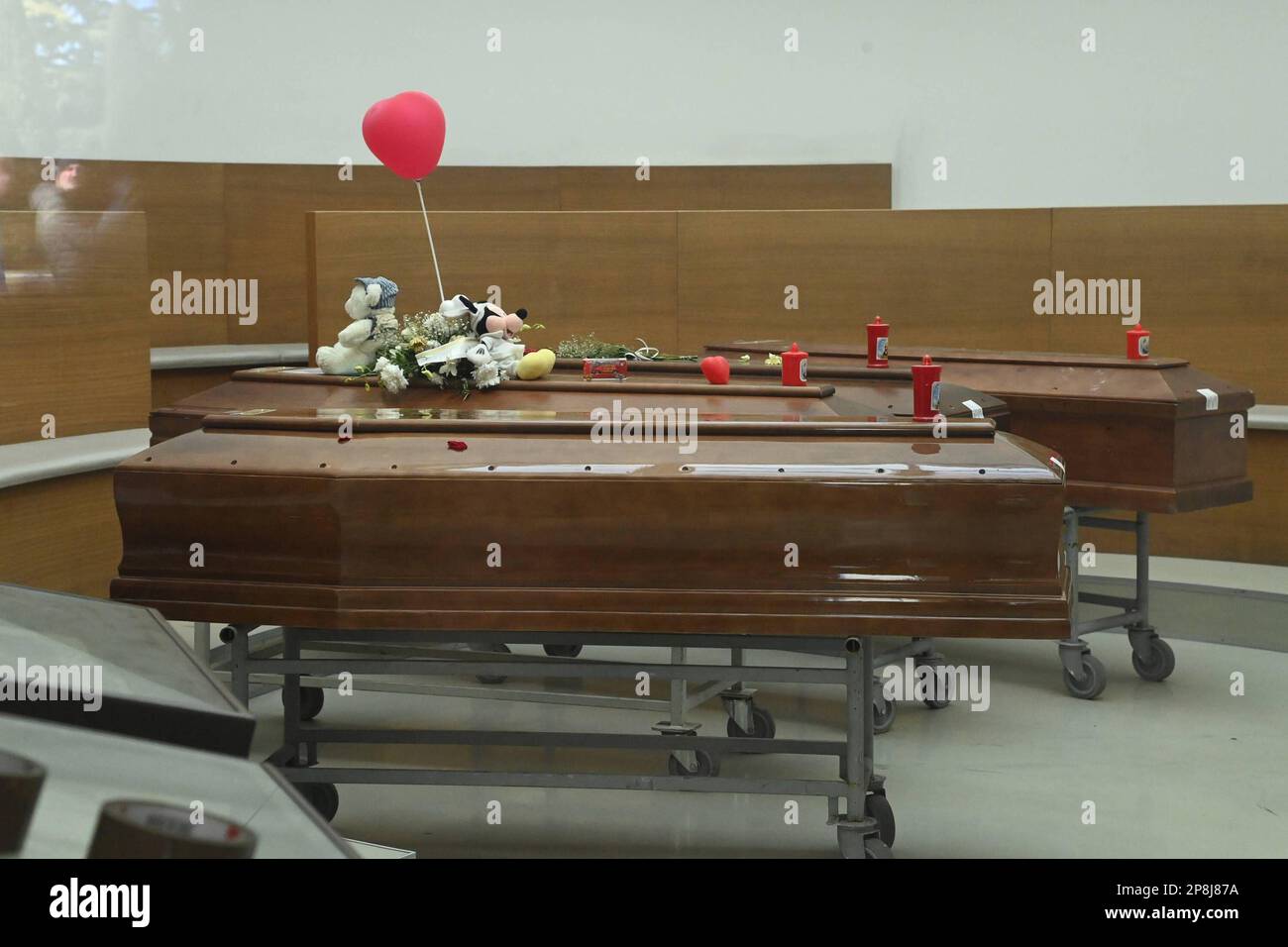 Bologna. Seven bodies of the victims of the Cutro shipwreck have ...