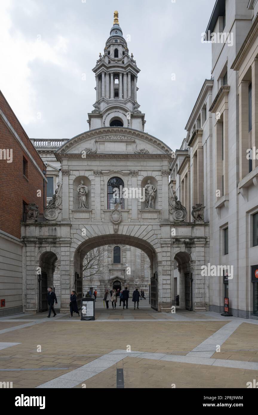 Temple Bar London, ceremonial City of London gateway forming the ...