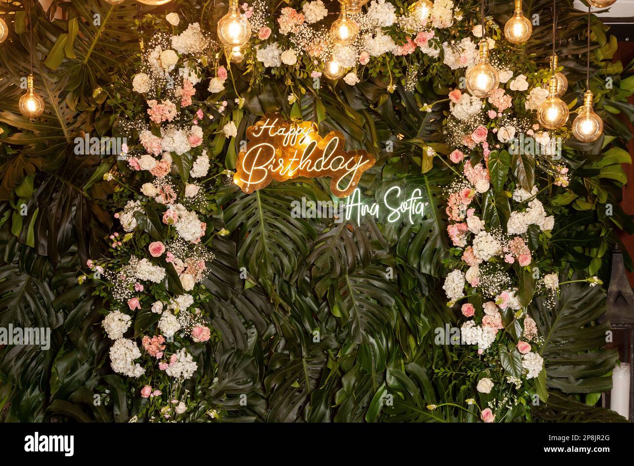 Beauty floristic decoration hi-res stock photography and images - Alamy