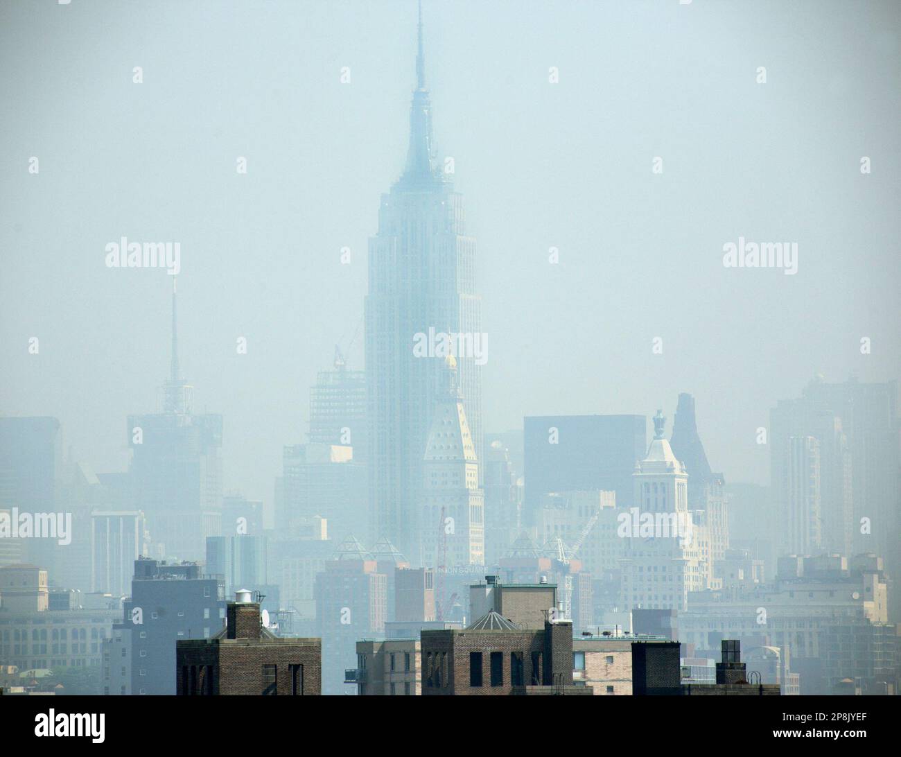 FILE - This July 10 2007 file photo shows smog covering midtown ...