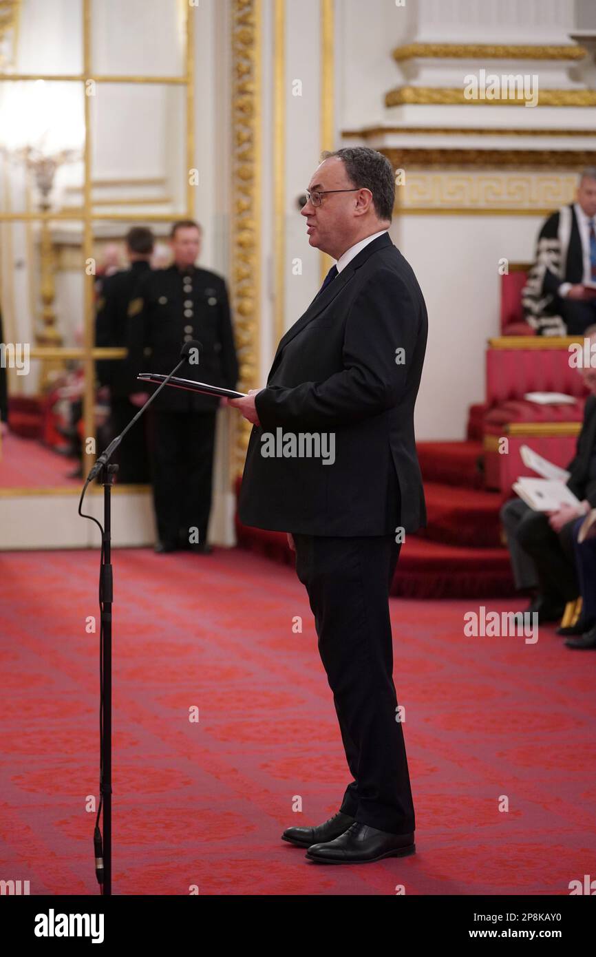 King loyal address hi-res stock photography and images - Alamy