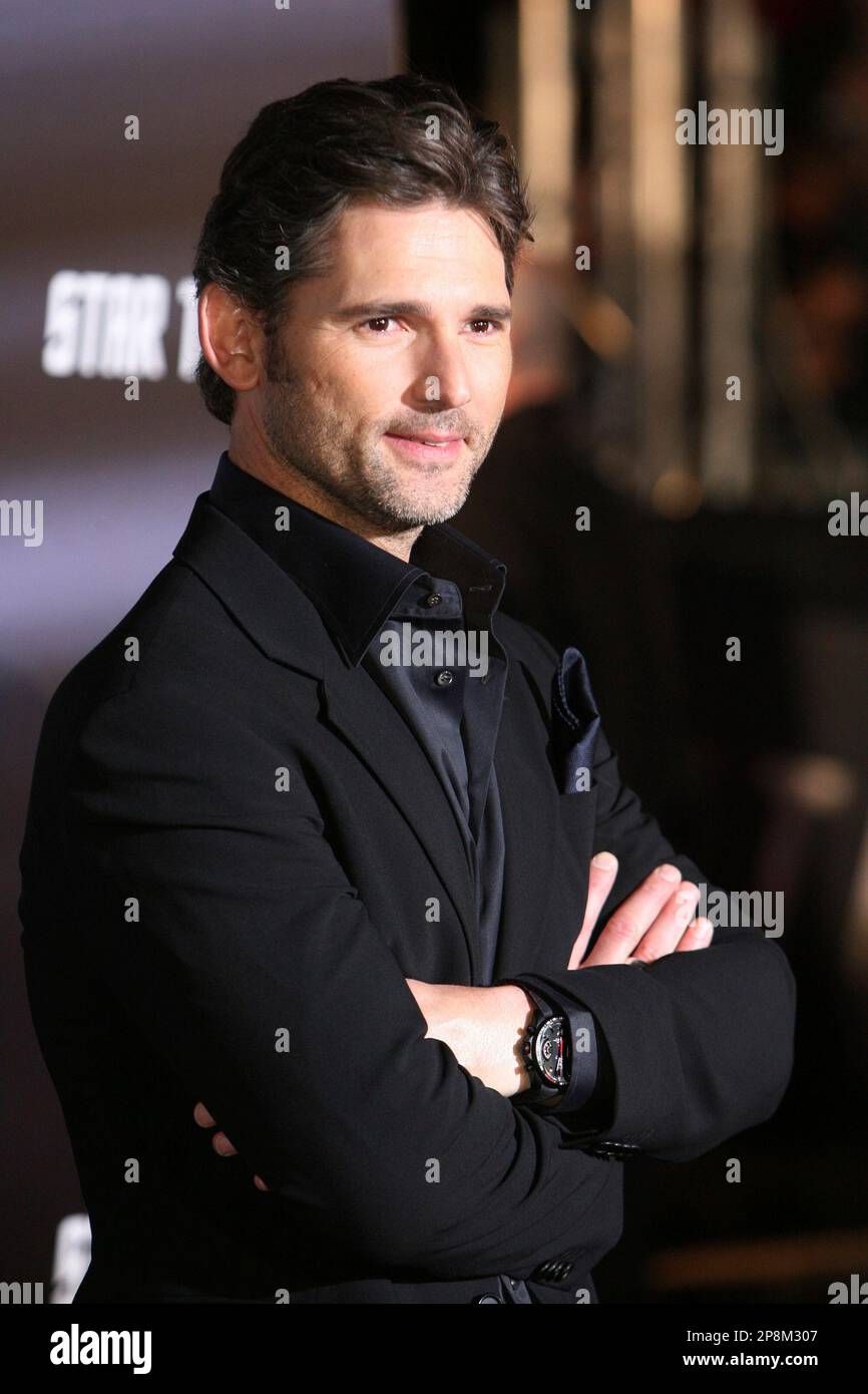 Australian actor Eric Bana poses for photographers at the world premier ...