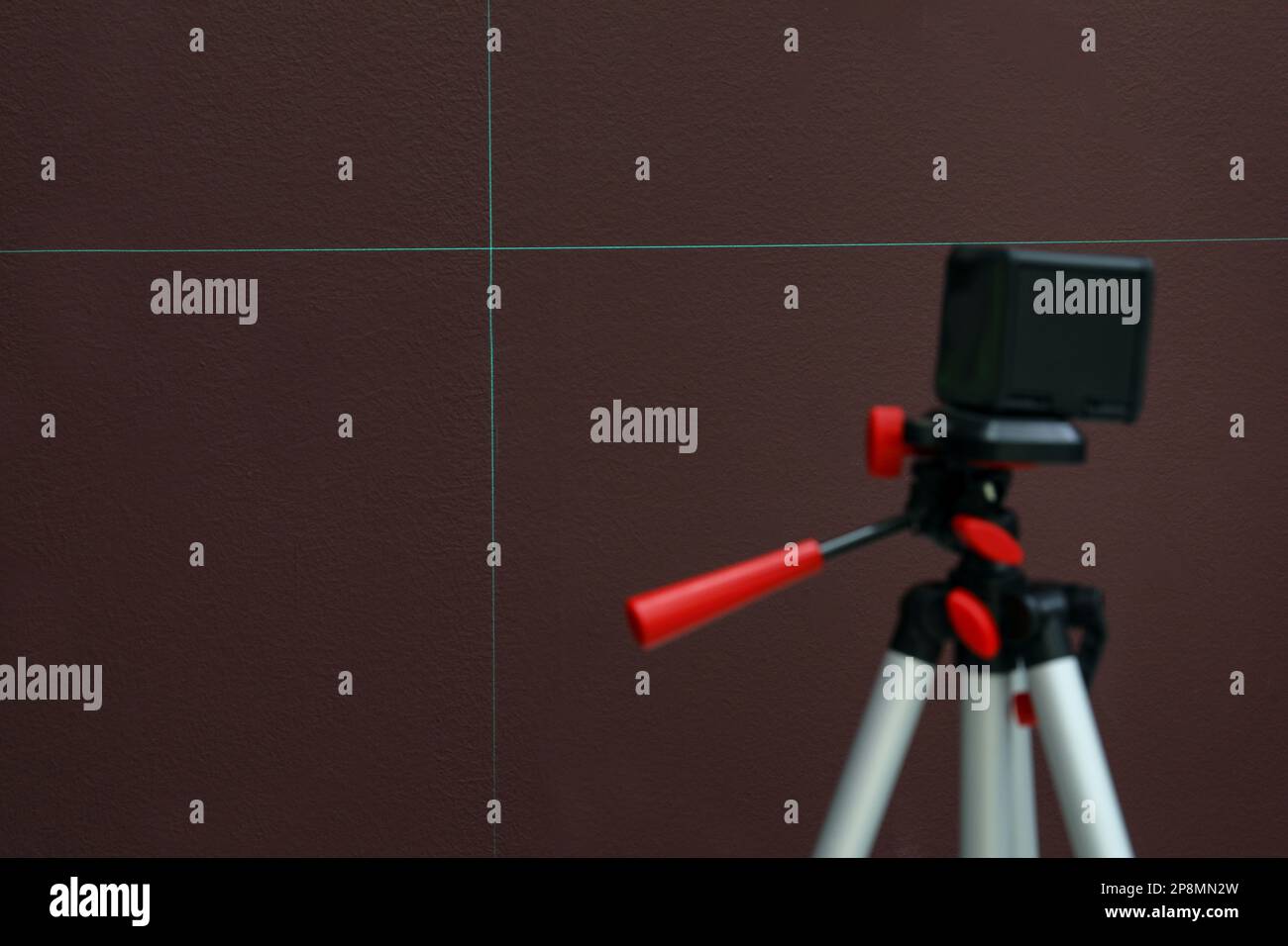 Cross level laser hi-res stock photography and images - Alamy