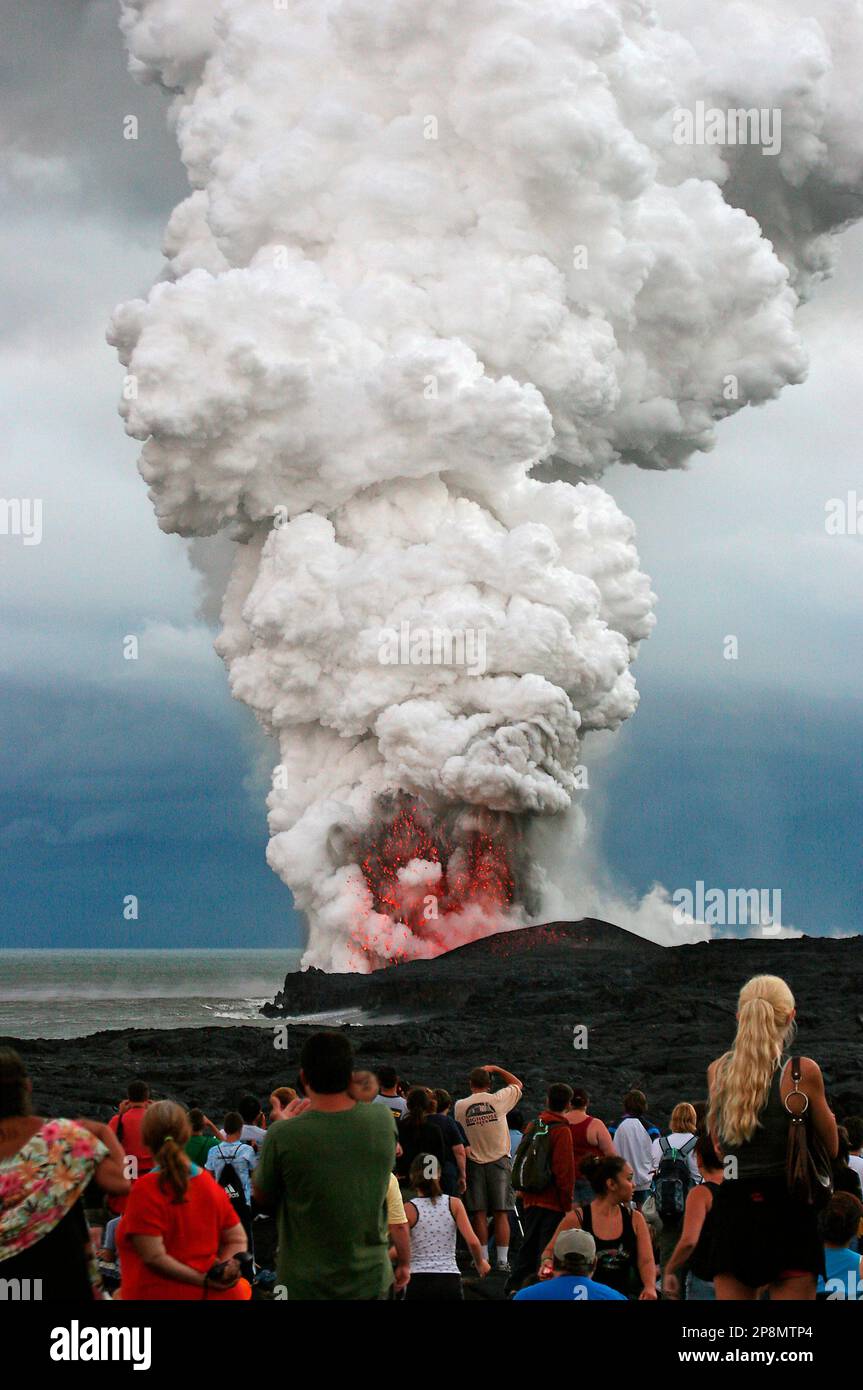 **FILE** In this July 14, 2008 file photo, people watch from a viewing ...