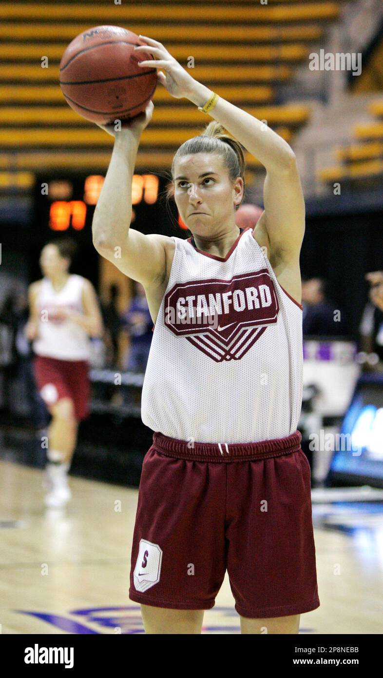 Stanford guard Jeanette Pohlen shoots during practice at the women's ...